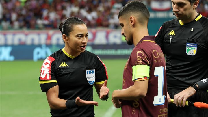 Árbitra Fifa apita Bahia x Criciúma pela 28ª rodada da Série A